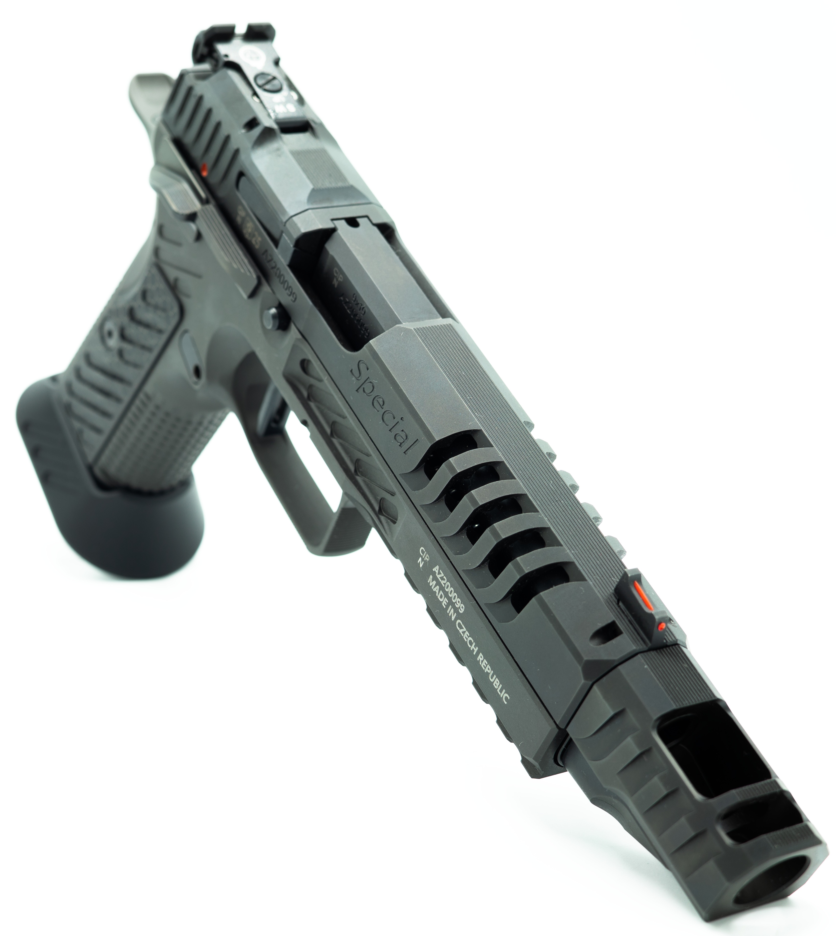 Pistolet ARMA ZEKA P1 Super Optics Gén3 Special cal.9x19 - Armes ...